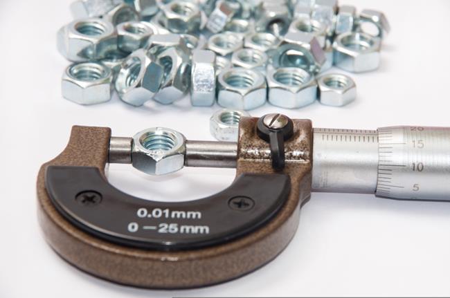 Jak mierzyć mikrometrem? | Narzedzia.pl